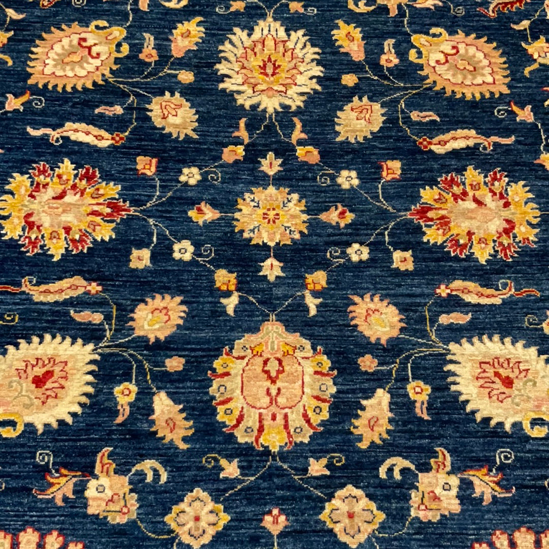 Kaoud Rugs HAND KNOTTED NAVY WOOL ANT. MAHAL