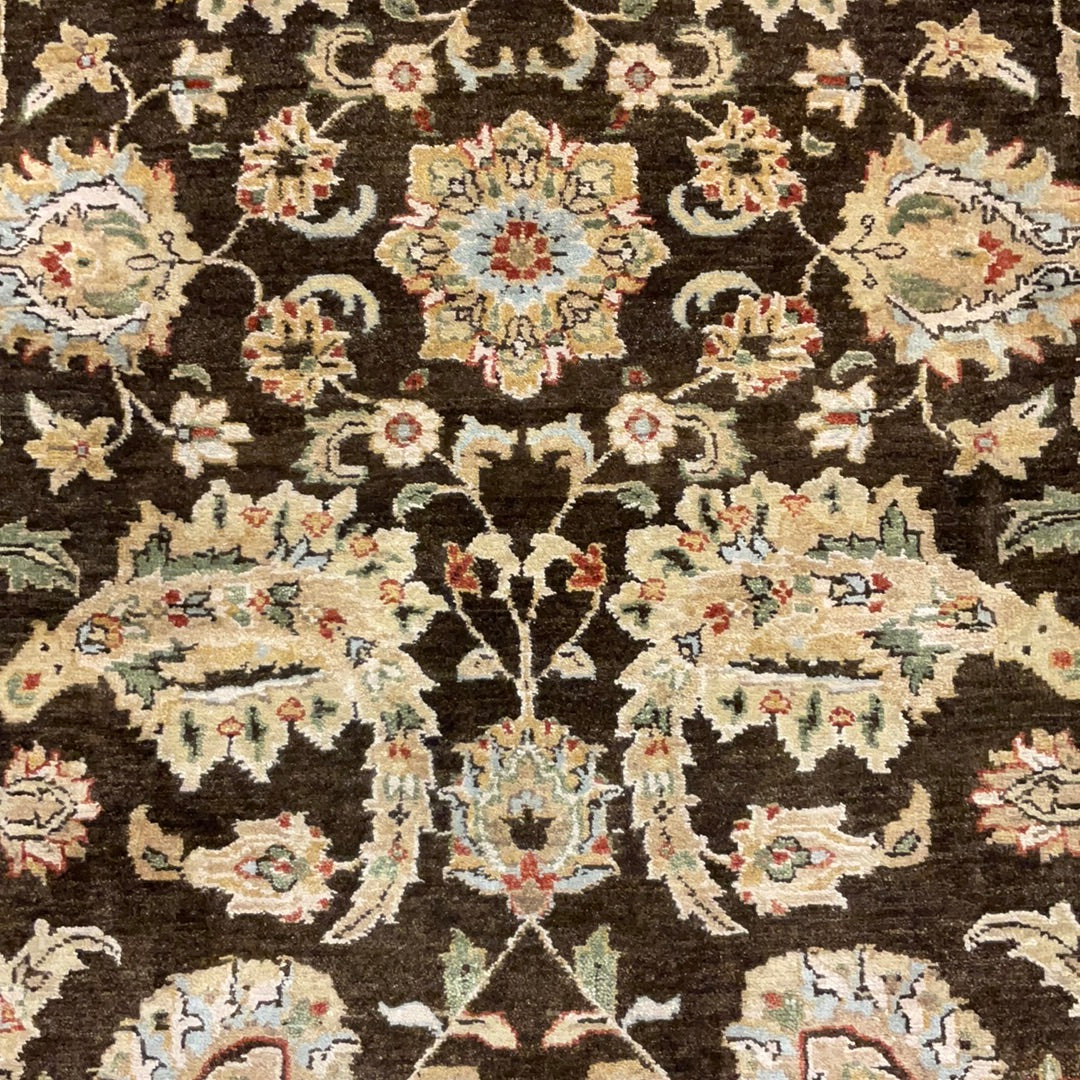 Kaoud Rugs HAND KNOTTED BROWN WOOL SAROUK